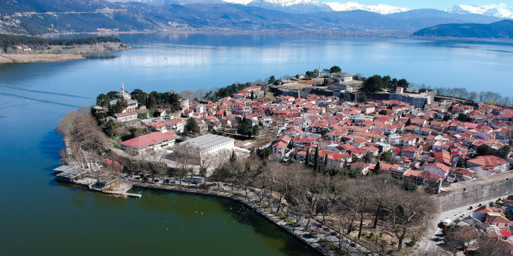 Εκδρομή στα Ιωάννινα με το Massaliatours